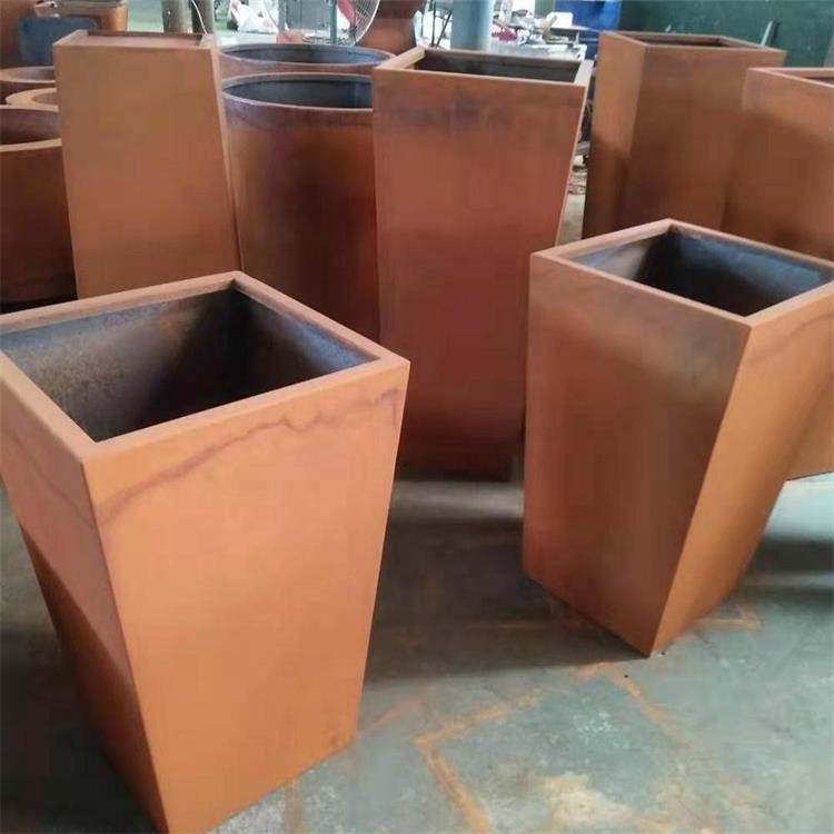 1000mm Heavy Duty Tapered Metal Planter Pots Corten Steel Tall Cube Planter